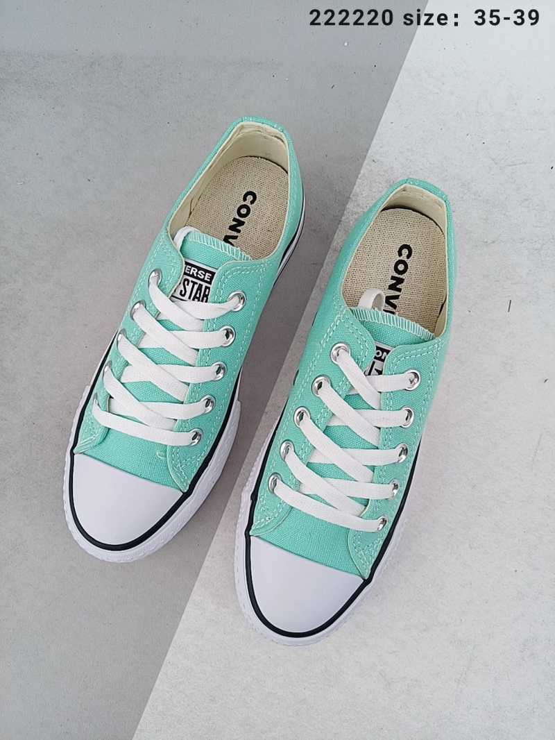 Warna Sepatu Converse yang Cocok untuk Wanita - Blibli Friends