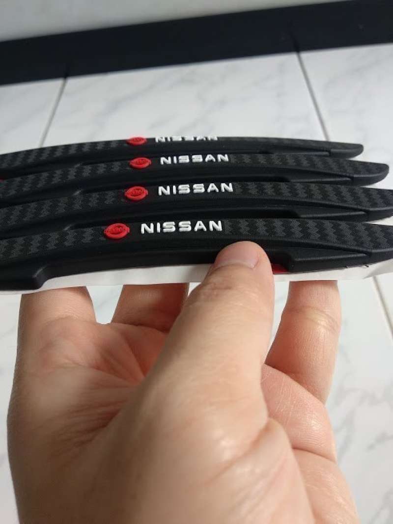 Jual Door Guard Mobil Slim Hitam Dengan Logo Nissan For Terra Di Seller ...