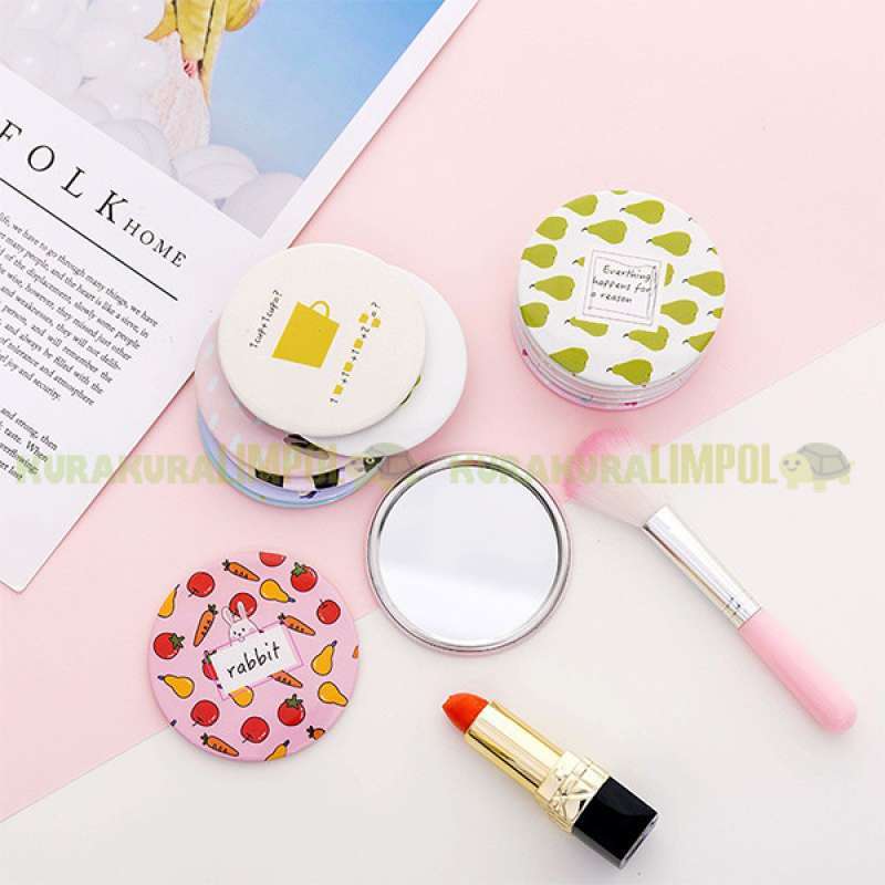 Jual Kaca Cermin Bulat Mini Karakter Cermin Rias Saku Kaca Travel ...