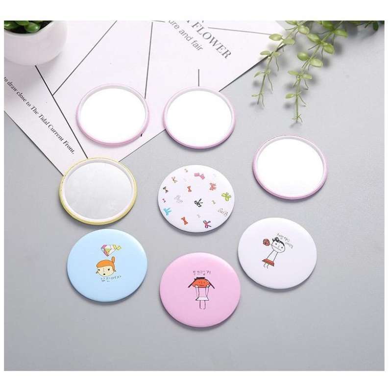 Jual Cermin Bulat Berkarakter/ Cermin Make Up Mini / Cermin Animasi ...