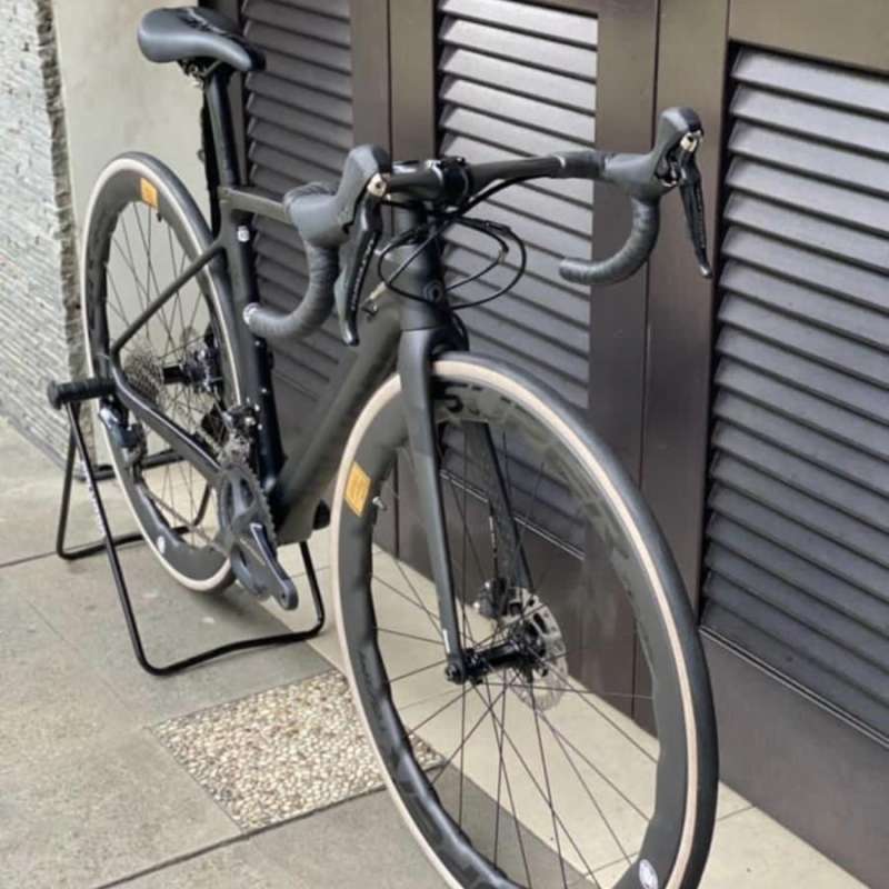 Jual Sepeda Roadbike Polygon Stratos S8 Disc Ultegra R8020 Preloved ...