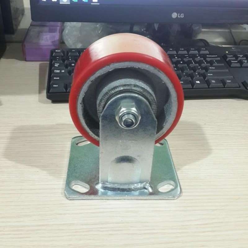 Jual Roda PU Flat Besi Cor Heavy Duty 4 inch Mati Poliurethane ROHA di ...
