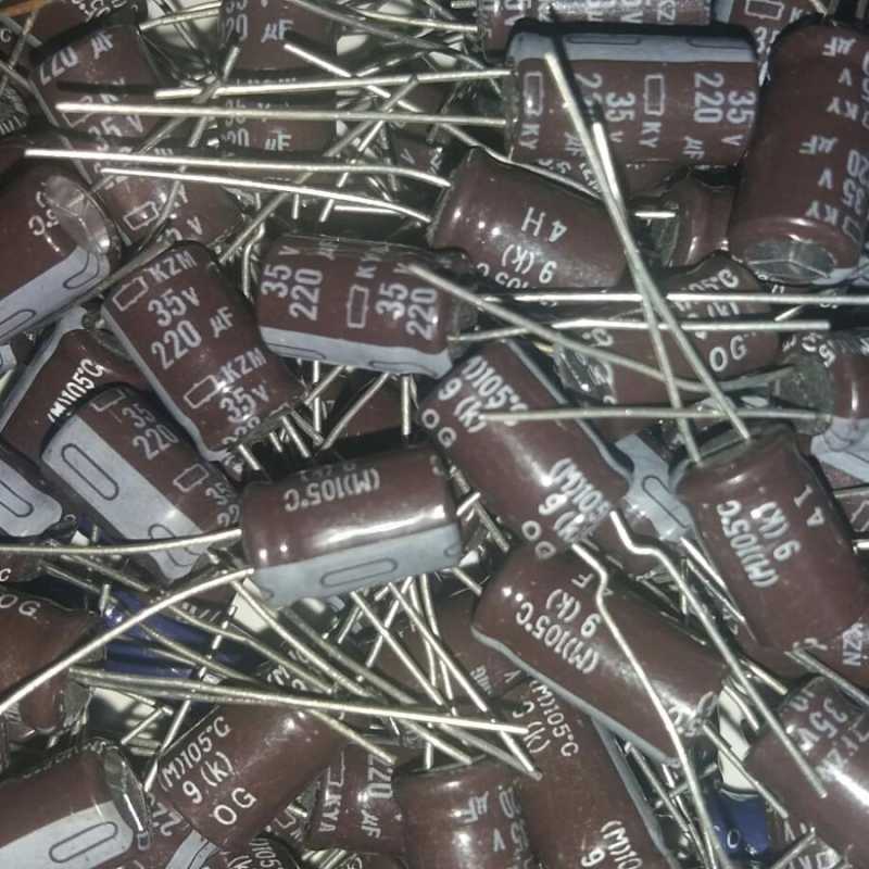 Jual Kapasitor / Elco 220uf 220 Uf 35v Elco 220uf 35v Di Seller ...