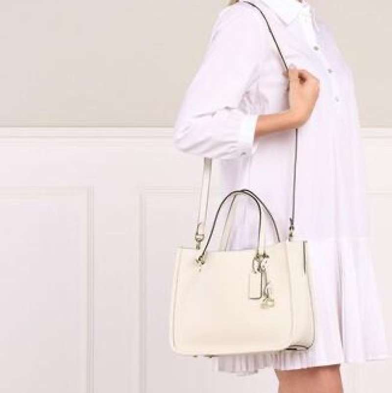 Jual Coach Tyler Carryall 28 Chalk Di Seller Firdaus Store24 - Tambora ...