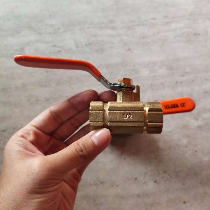 Jual Stop Kran Kuningan Soligen - Stop Keran 1/2 Engkol Di Seller ...