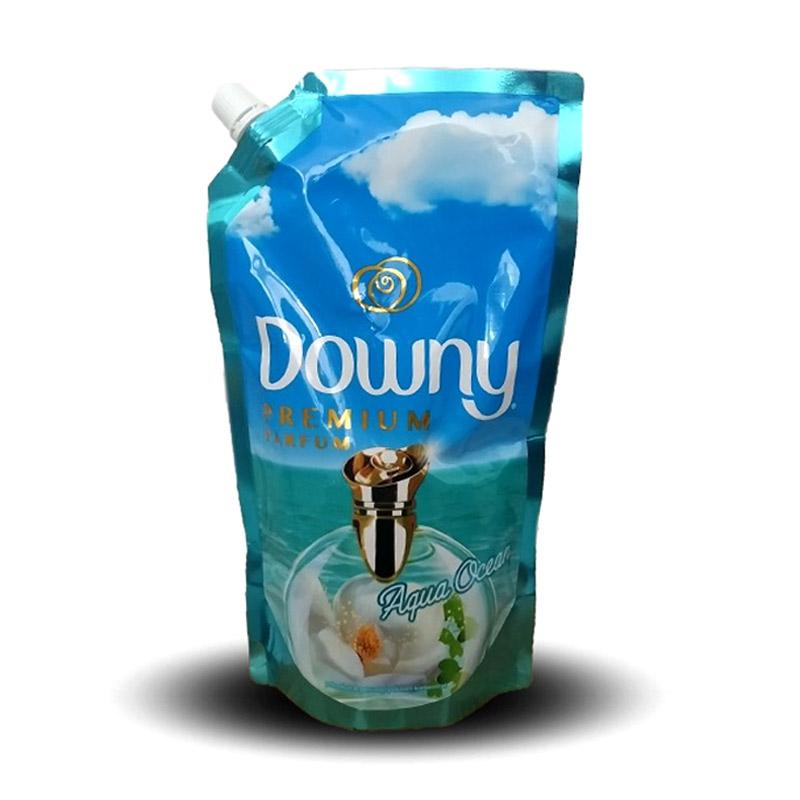Jual Downy Premium Parfum Pelembut dan Pewangi Pakaian [650 mL] - Biru ...