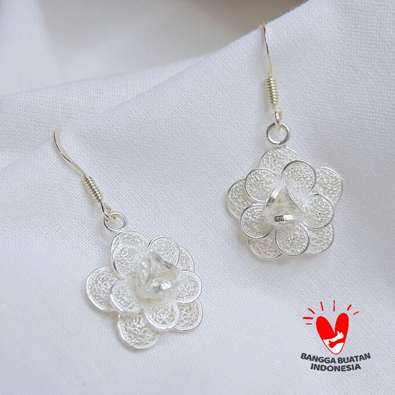 Promo Borobudur Silver 925 Motif Bunga Anting Diskon 20% di Seller ...