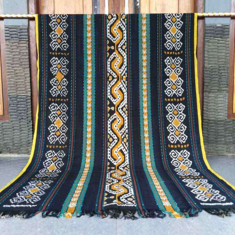Motif Kain Tenun Nusantara