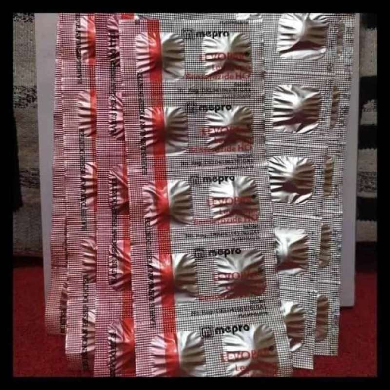 Jual Levopar Levodopa 100 Mg Benserazide Hcl 25 Mg Per Box Isi 10 Strip ...