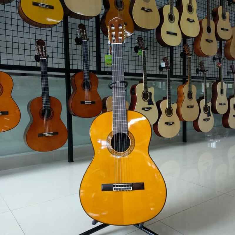 Jual Gitar Akustik Klasik Nilon Yamaha C80 C-80 C 80 Original Yamaha C80 Acoustic Classic Nylon ...