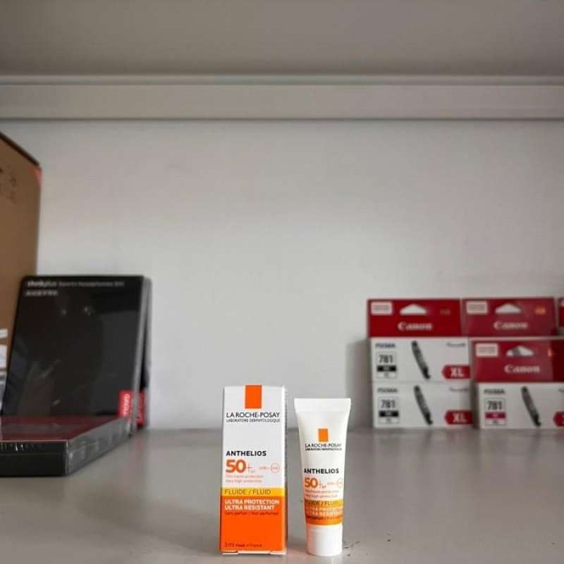 Jual La Roche Posay Anthelios Fluid Uva & Uvb Spf50++ Sunscreen ...