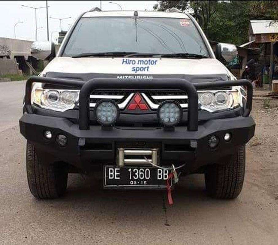 Jual ARB Bumper Pajero Atau Triton Rocker Bar Thailand - Black di ...