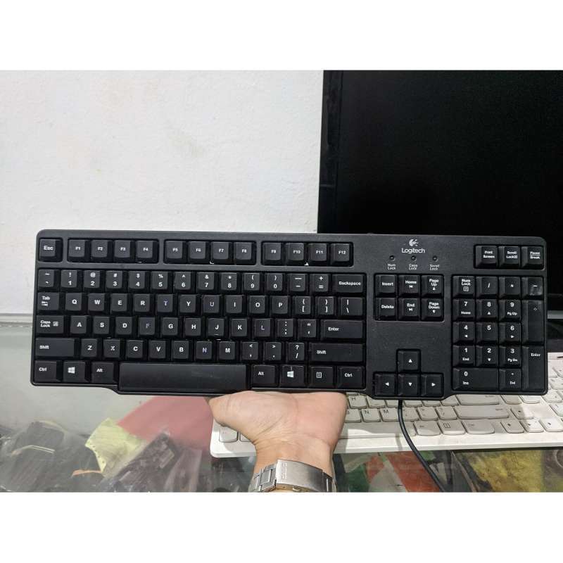 Promo Keyboard logitech colokan ps2 normal Diskon 17% di Seller GANGSAR ...