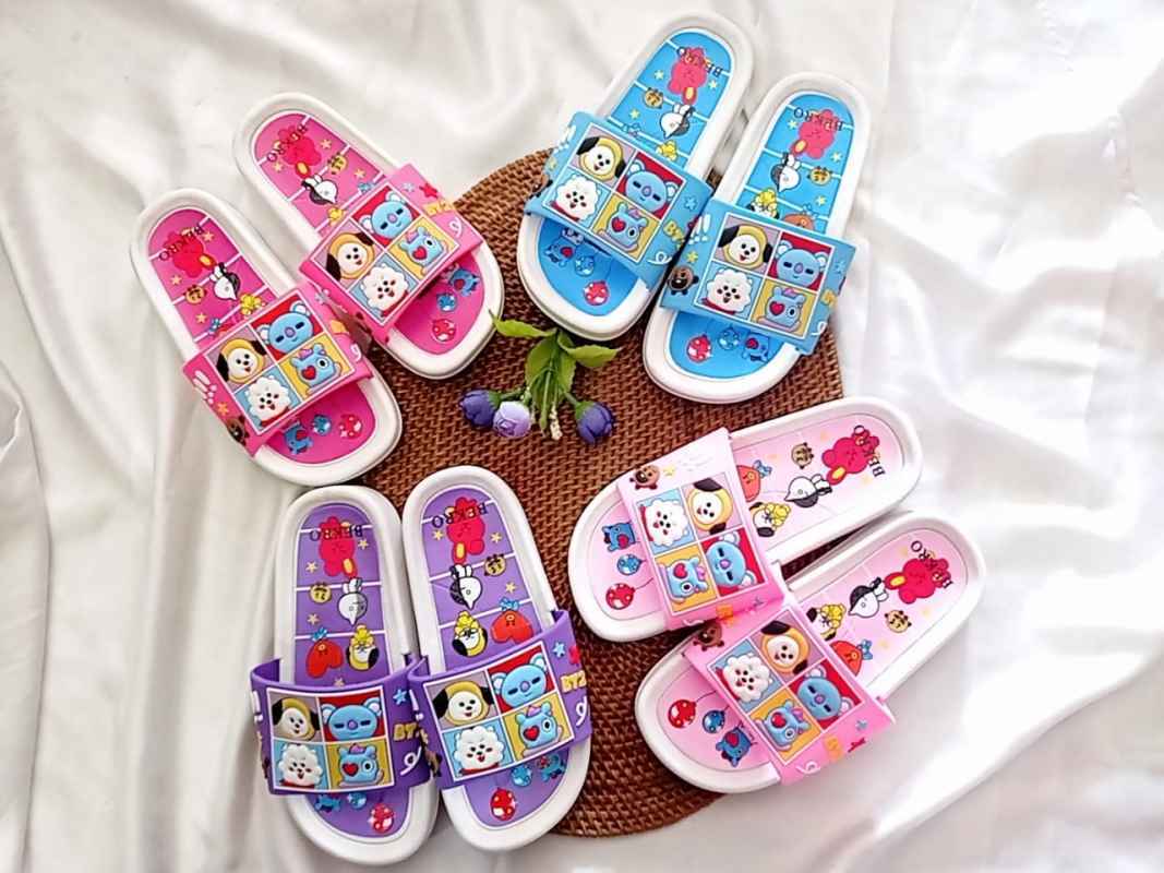 Jual Sandal Karet bt21 Kotak Bts Collection di Seller Yuli01_Gallery ...
