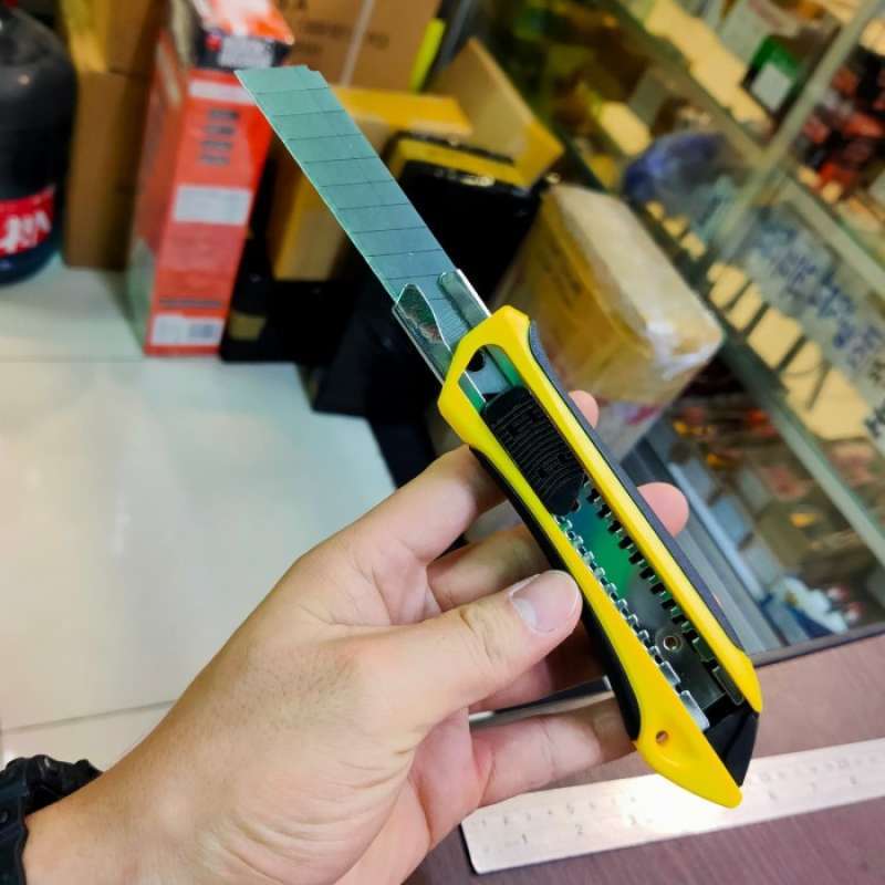 Jual Cutter besar besi - Pisau kater - Utility knife di Seller Parveen ...