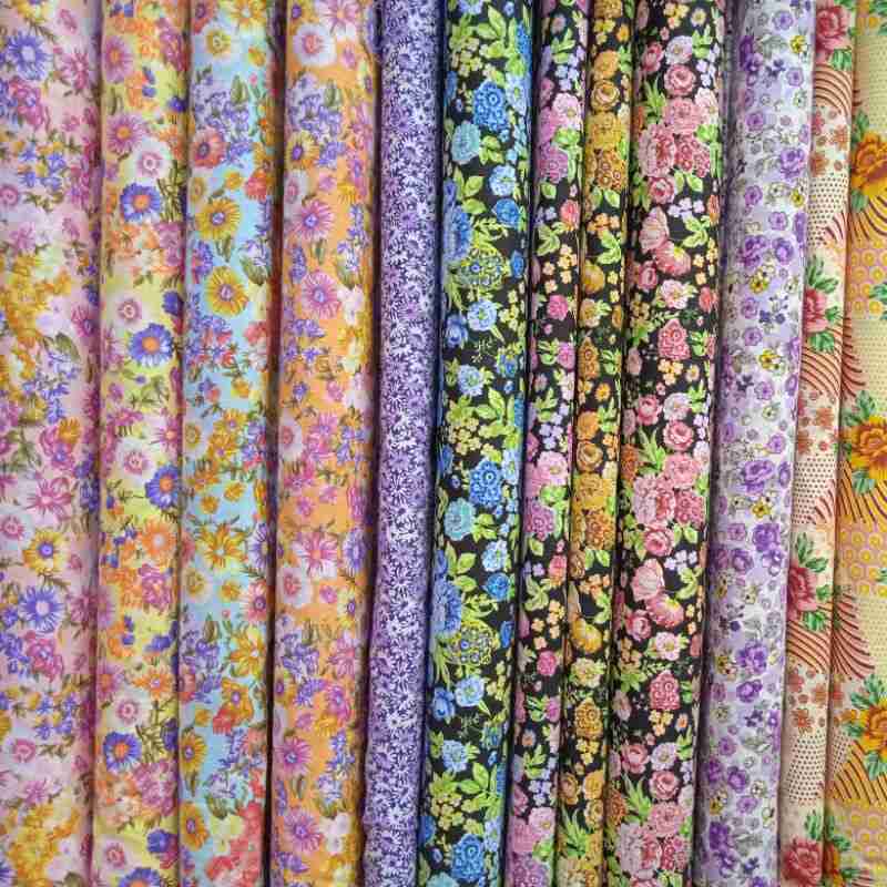 Jual [1 meter] kain katun lokal motif bunga kain katun motif kembang ...