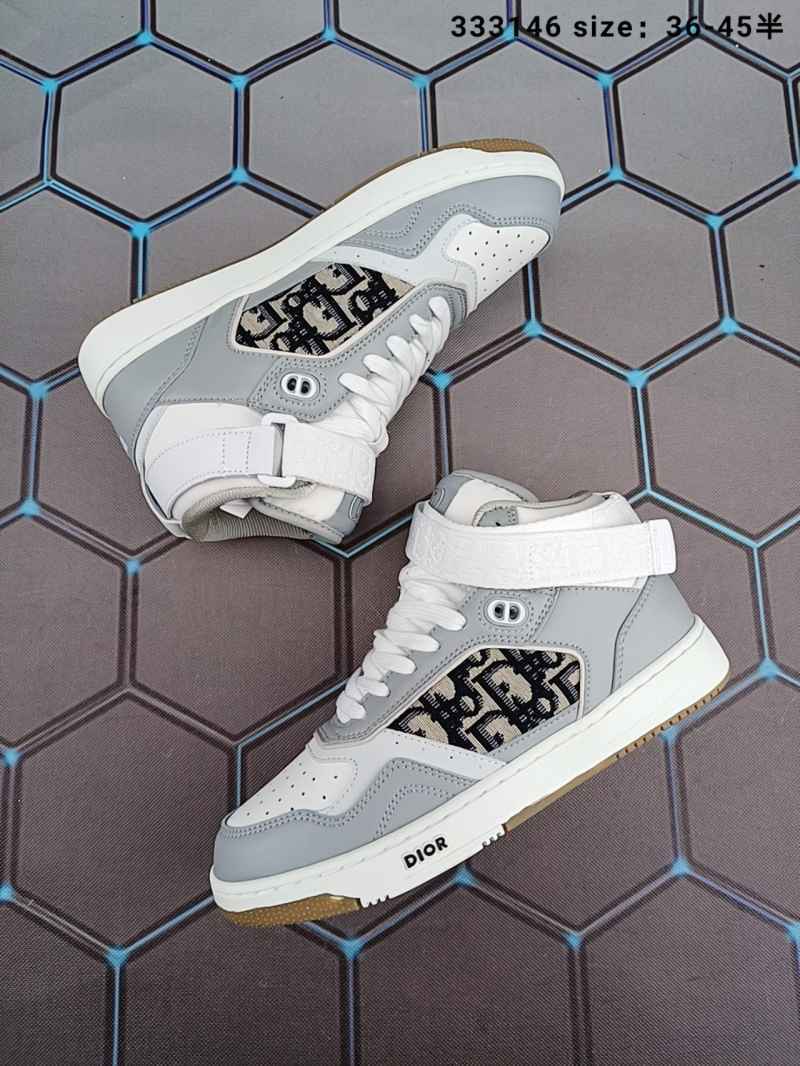 Jual High top Dior x Nike waffle Racer Dior co created a classic ...