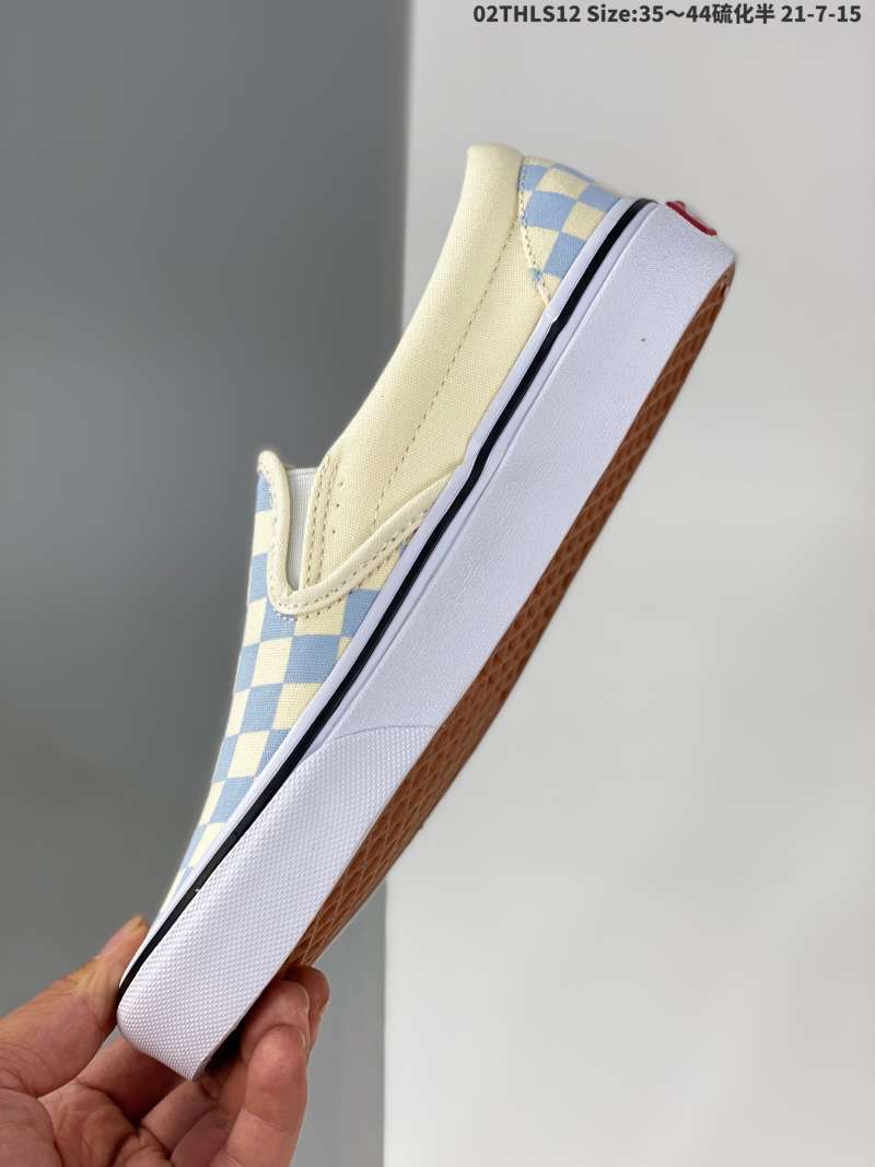 Jual Vans checkerboard classic slip on white and blue checkerboard has ...