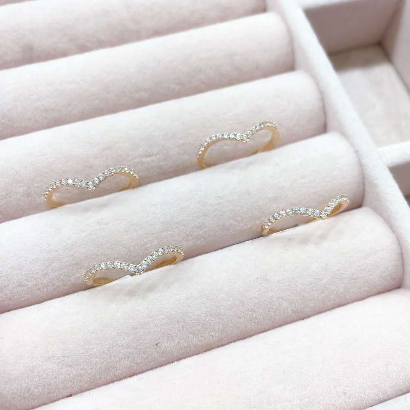 harga emas putih 375 italy - Frank Graham