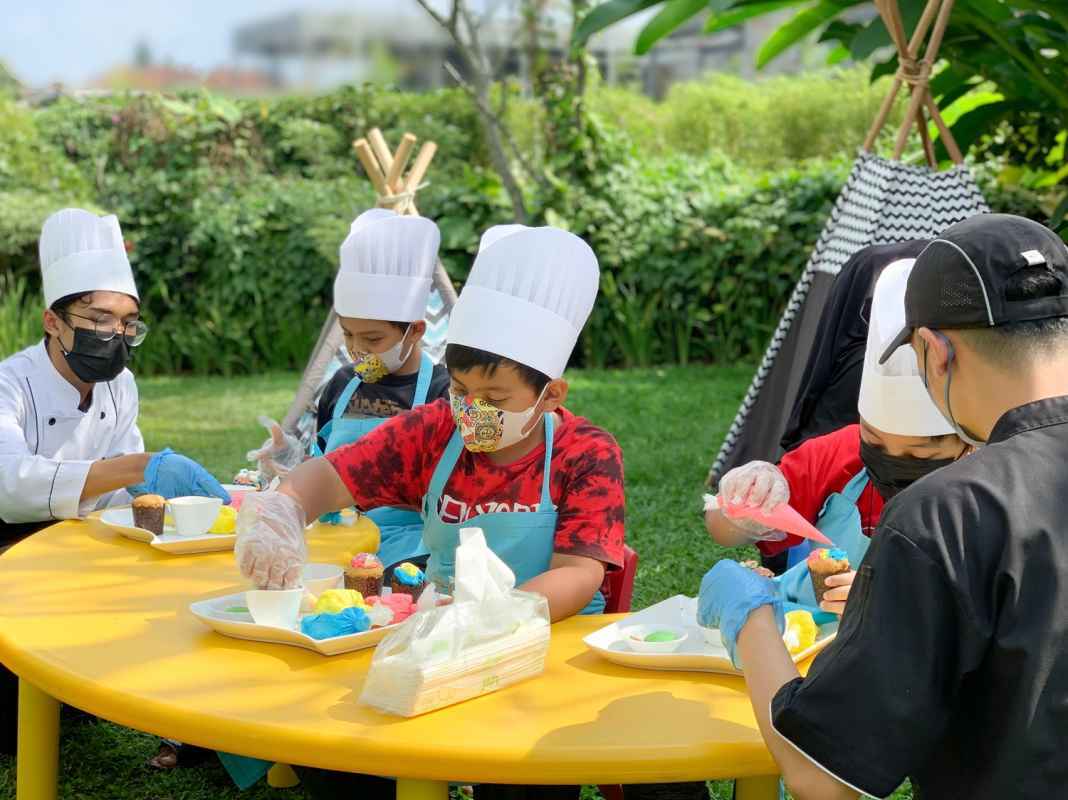 Jual Sheraton Bandung Hotel & Towers – [Kids Cooking Class | Activity ...