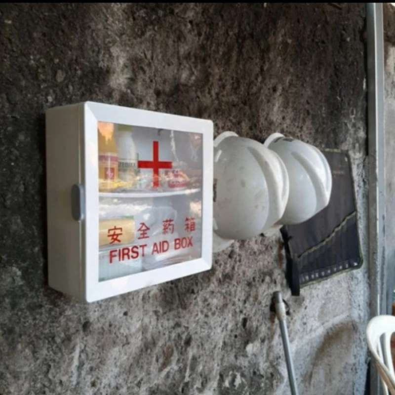 Promo Kotak P3K Dinding + Isi Lengkap Diskon 6% di Seller mandiri jaya ...