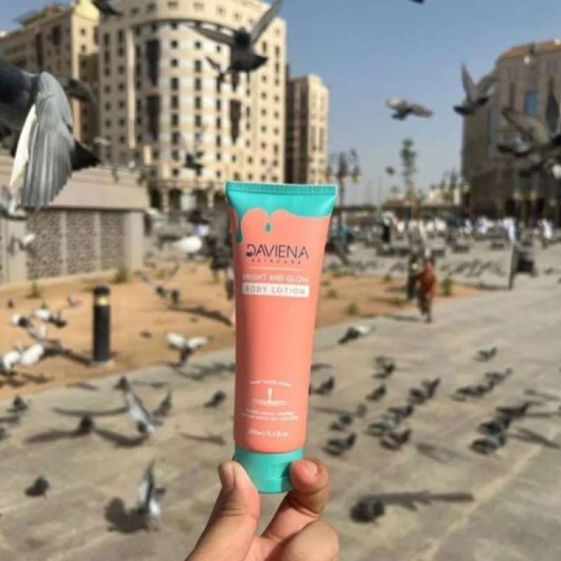 Jual [ ORIGINAL ] Bright and Glow Body Lotion ( Daviena Skincare ) di ...