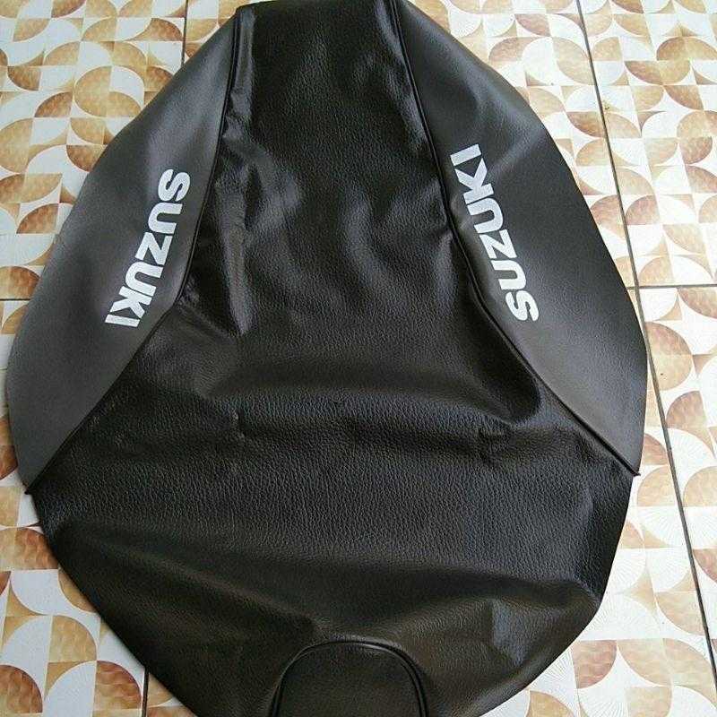 Jual Sarung Kulit Jok Motor Spin BAHAN ORI Sarung Kulit Jok Motor ...