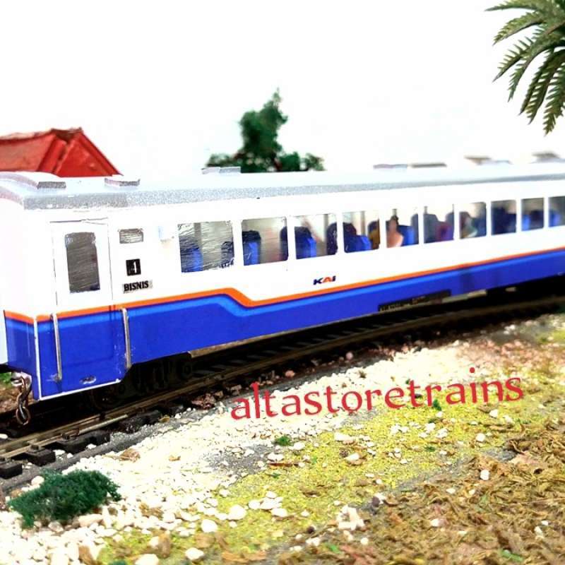 Jual Miniatur Kereta Api Gerbong Penumpang Livery Bisnis di Seller ...