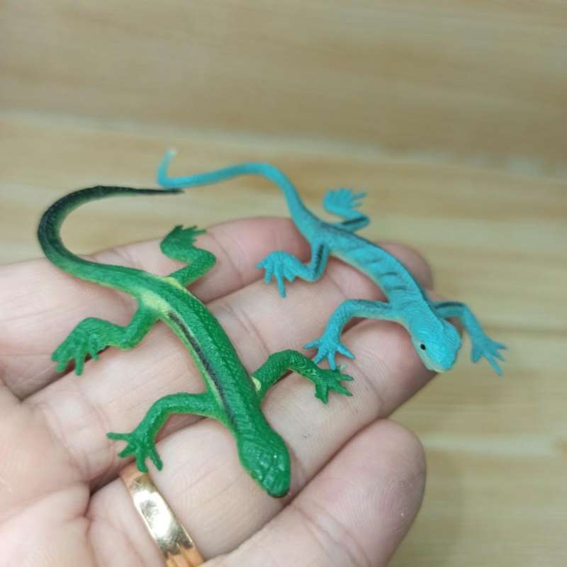 Jual Mainan Hewan Karet Mini Cicak Warna Di Seller Anekabarangunik77 ...