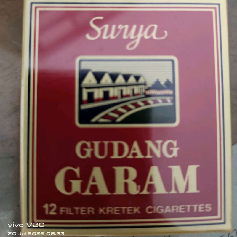 Jual Gudang Garam Surya 12 Merah di Seller nitafeli - Purwoharjo, Kab ...