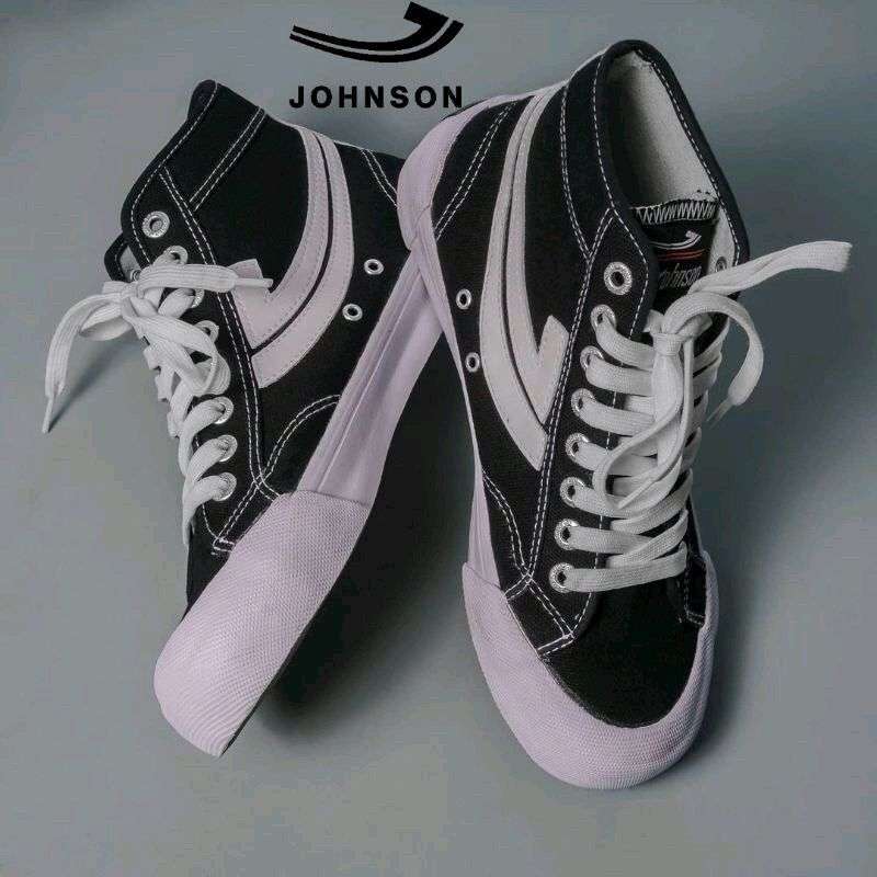 Promo Sepatu Johnson Galaxy Pro HC Black White ORIGINAL Diskon 24% di ...