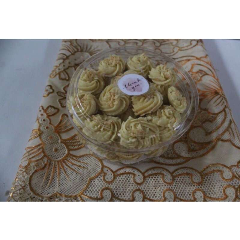 Promo Kue Sagu Keju Susu 500gram / Kue Lebaran Diskon 17% Di Seller ...