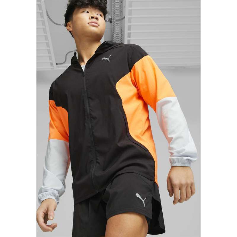 Jual Puma Run Lightweight Running Jacket Pria 01 11 di Seller Puma ...