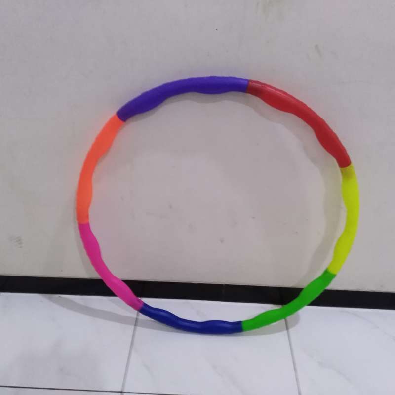 Jual Permainan Holahop / Hula Hoop Plastik Warna Warni Diameter 60cm Di Seller Toko Ampm ...