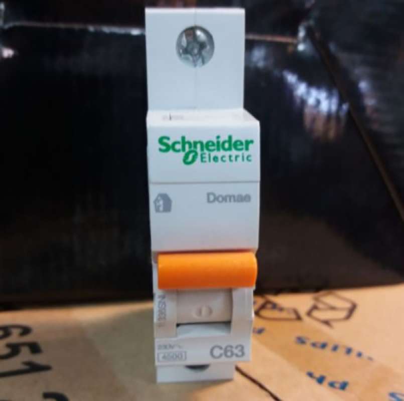 Jual SCHNEIDER NEW DOMAE MCB 1Phase di Seller mcorners88 - Paseban, Kota Jakarta Pusat | Blibli