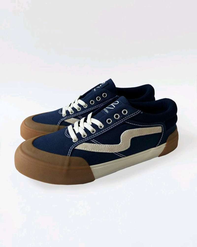 Jual Sepatu Patrobas Cloud Low - Navy 36 Di Seller Ventela Shoes ...