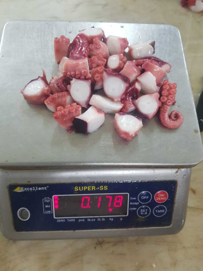 Jual Tako Leg Cut/Gurita Potong Fresh Frozen 1kg di Seller ...