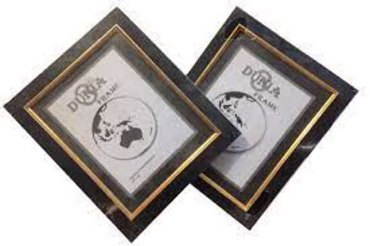 Promo FRAME FOTO HITAM LIST GOLD DUNIA Diskon 20% di Seller Sabang ...