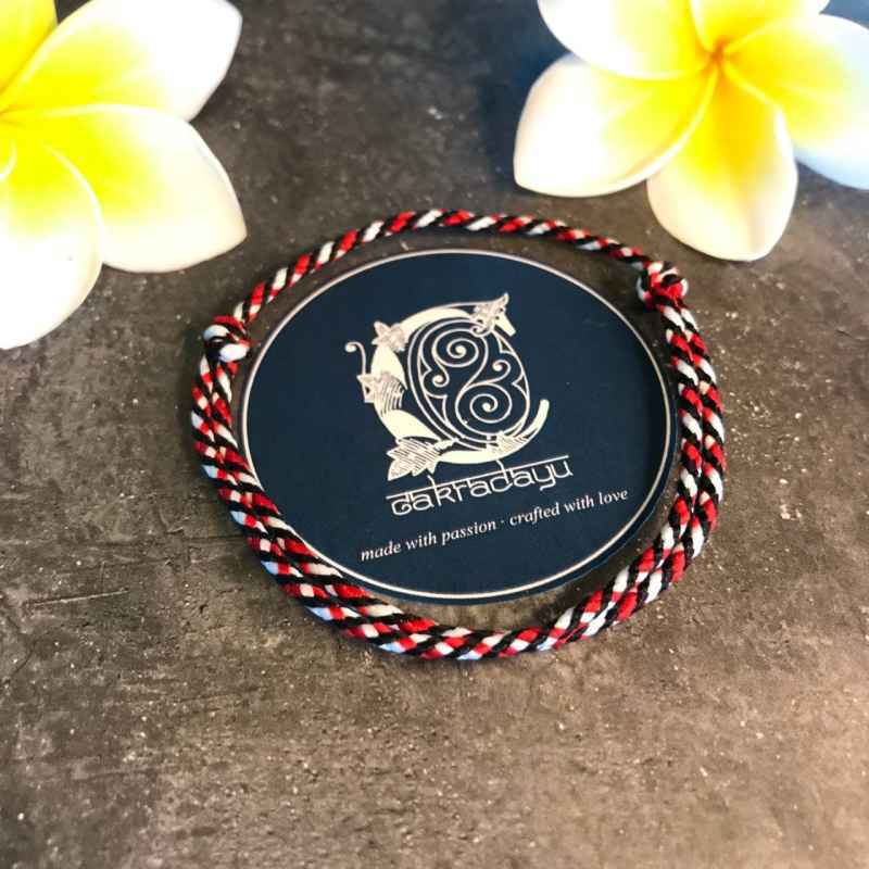 Jual Gelang Tridatu Polos asli khas Bali Original - Polyester 2mm - XL ...