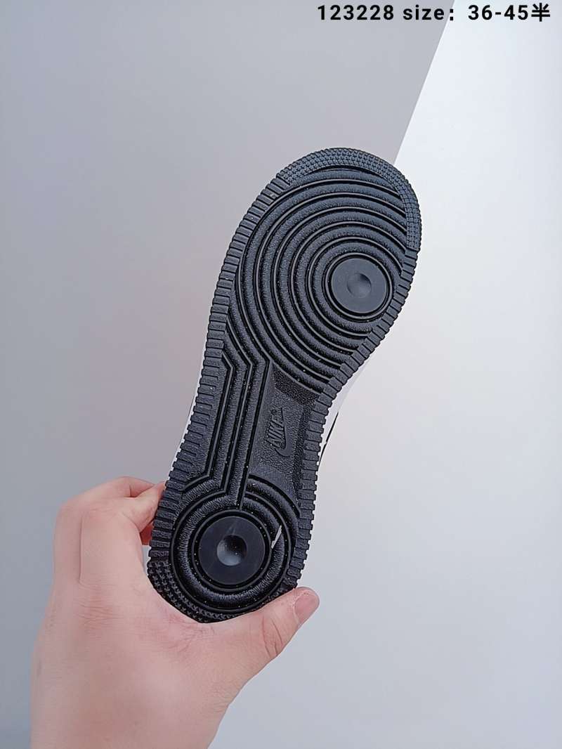 Jual Nike Air Force 1 low white and black litchi pattern original last ...