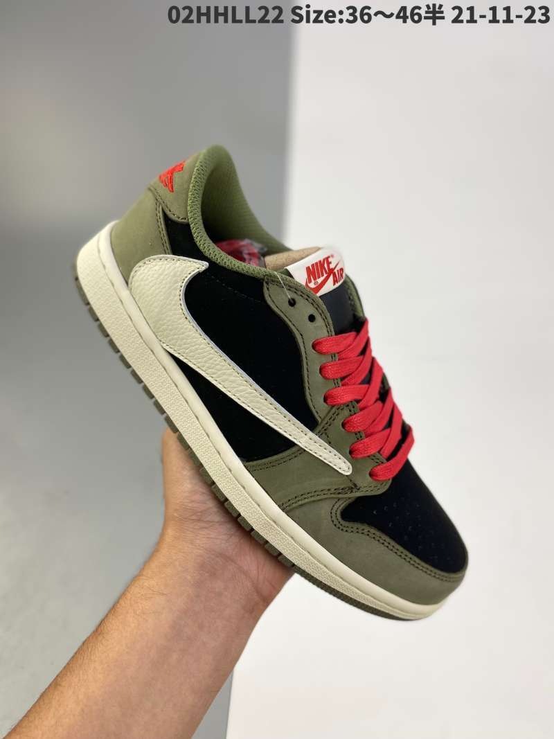 Jual Nike Air Jordan 1 Retro Low Aj1 Low Top Basketball Shoe. The ...