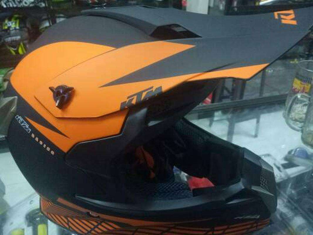 Jual ktm racing mxhelmet di Seller fajarmotorpasuruan - Kebonagung ...