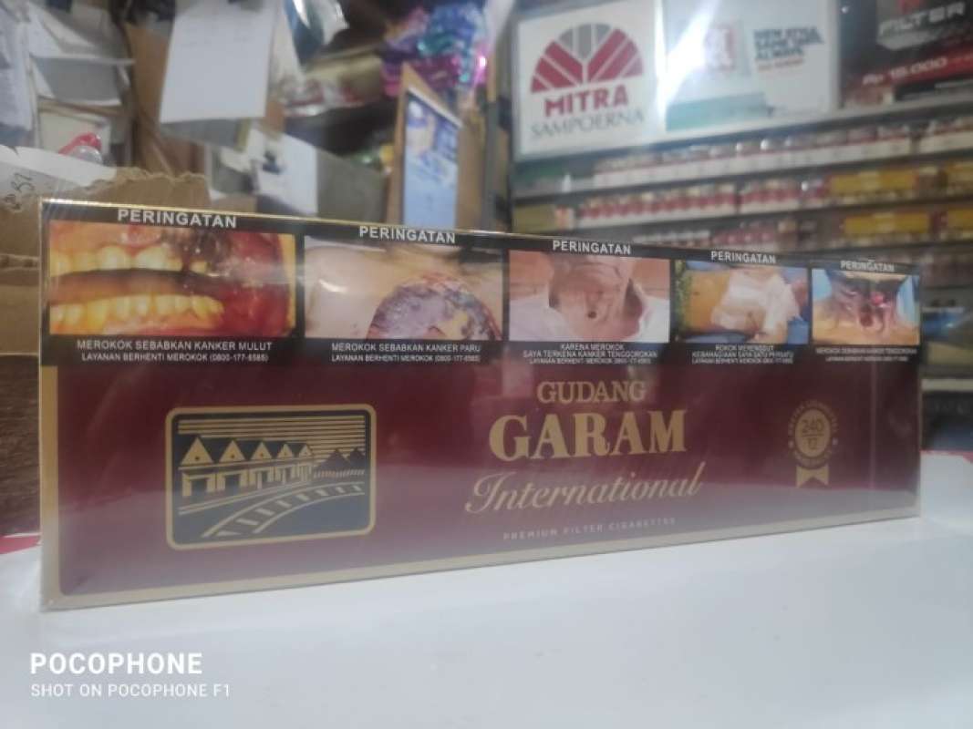 Promo Rokok Gudang Garam Filter 12 - SLOP Diskon 5% di Seller ...
