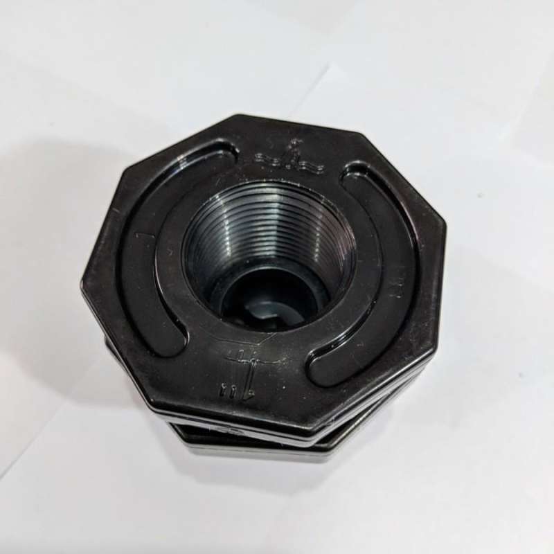 Jual Socket Bulkhead Fitting Toren Tandon Tangki Penguin (1 Inch) Di ...