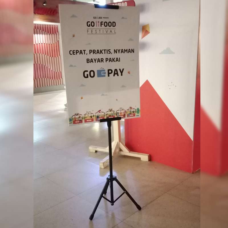 Jual Foam Board +tripod Stand Sign - Tripod Display - Papan Iklan Toko ...