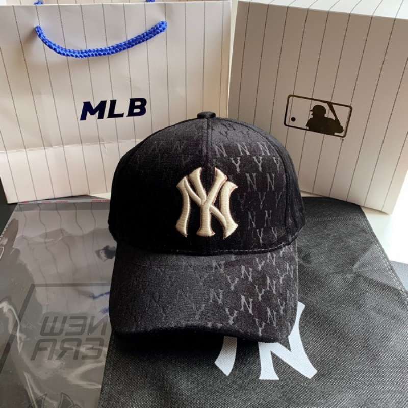 Jual TOPI MLB x NEW ERA SUEDE NEW YORK YANKEES di Seller DMC ...