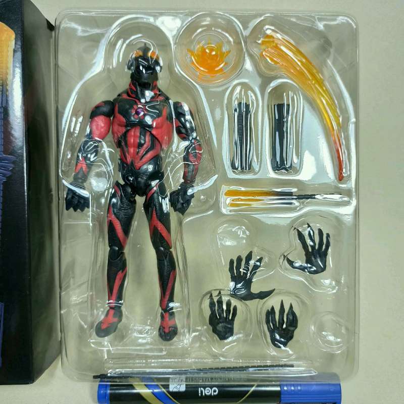 Jual mainan action figure ultraman belial figure shf ultraman zero ...