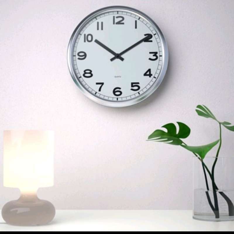 Jual Jam dinding berbahan baja tahan karat memiliki mesin quartz yang ...