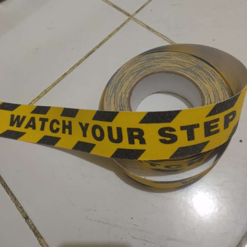 Promo Anti Slip Tangga Anti Licin - Watch Your Step 5cm x 1mtr Diskon 5 ...