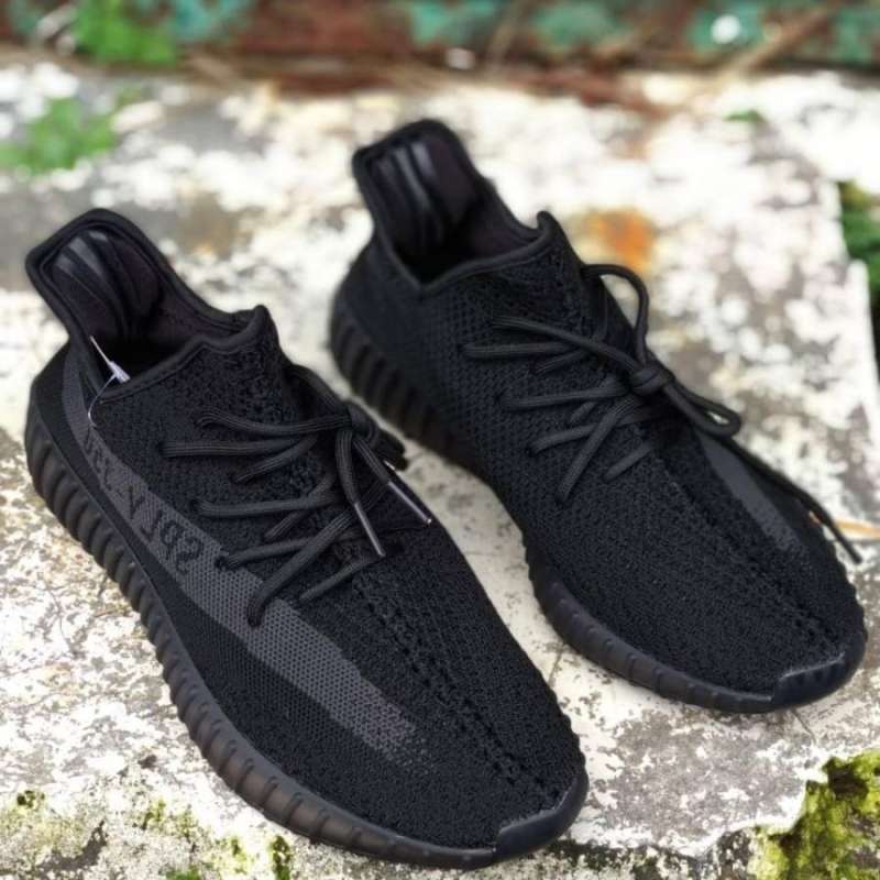 Jual Sepatu Adidas Yeezy Boost 350 V2 Black Grey Soul Premium Quality ...